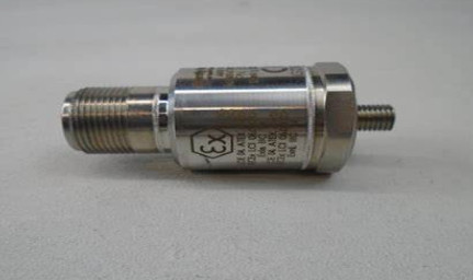 Bently Nevada 330400-02-00 Transducteur d'accéléromètre